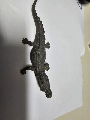 Outback Steakhouse Crocodile x 2 | eBay