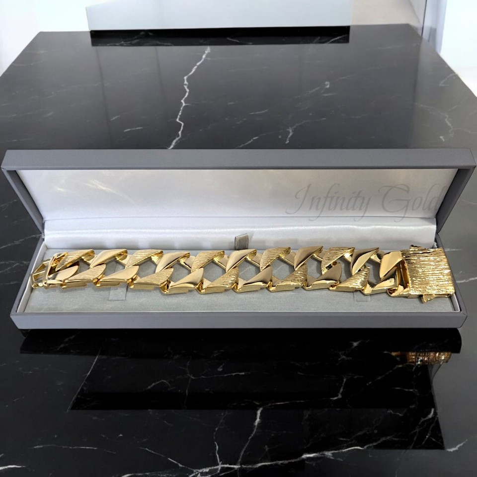 27mm Patterned Bark Chaps Bracelet 9ct Gold XP Huge Heavy 9" Gold Curb ...