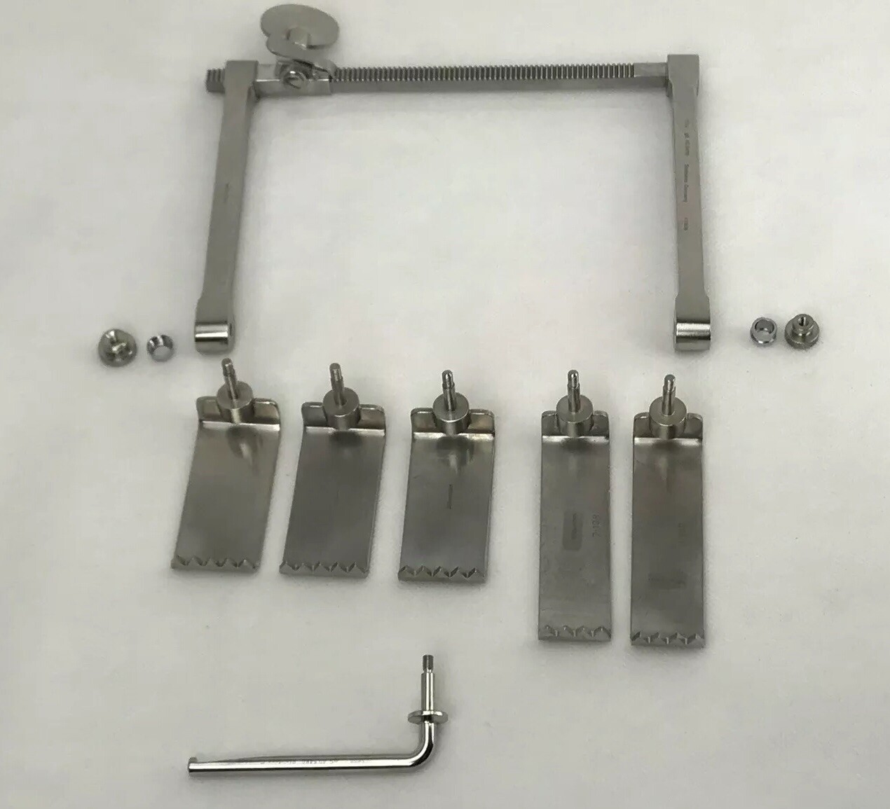 gSource Millenium Scoville Retractor 40.5459 Blades 40.5530 40.5540 40. ...