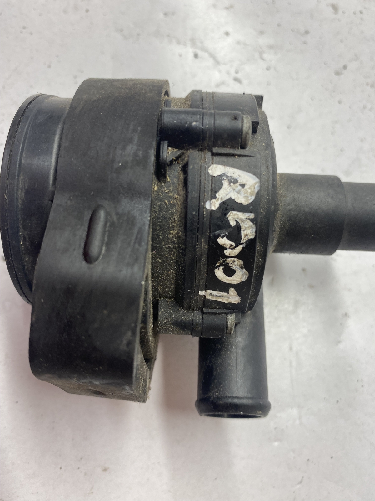 2010 MERCEDES-BENZ C W204 Coolant Circulation Water Motor | eBay Australia