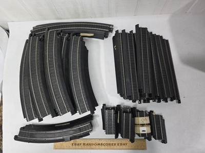 Lot 89 Piece Life-Like HO Scale Power-Loc Track Straight & Curve | eBay
