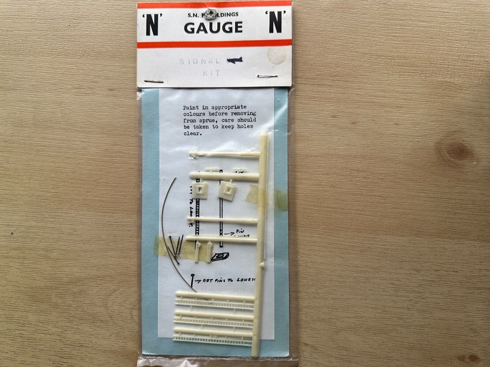 6 N GAUGE KITS PLATORMS CANOPIES SIGNAL TUNNEL MOUTH 5 UNOPENED EX SHOP ...