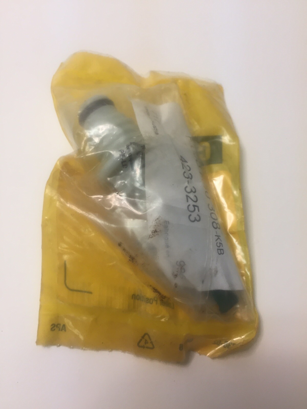 Caterpillar Oem Connector 423-3253 (516-2663). Cat Nos 4233253(5162663 ...