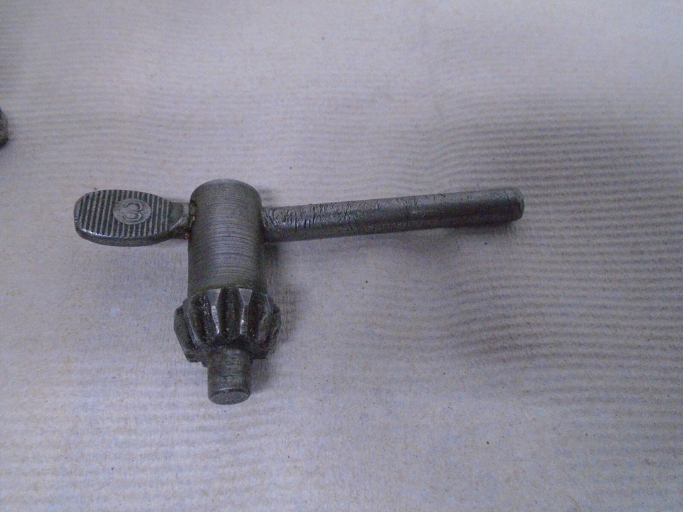 JACOBS 14N 3JT SUPER DRILL CHUCK 0"-1/2 CAPACITY W/ KEY & CAT40 HOLDER ...