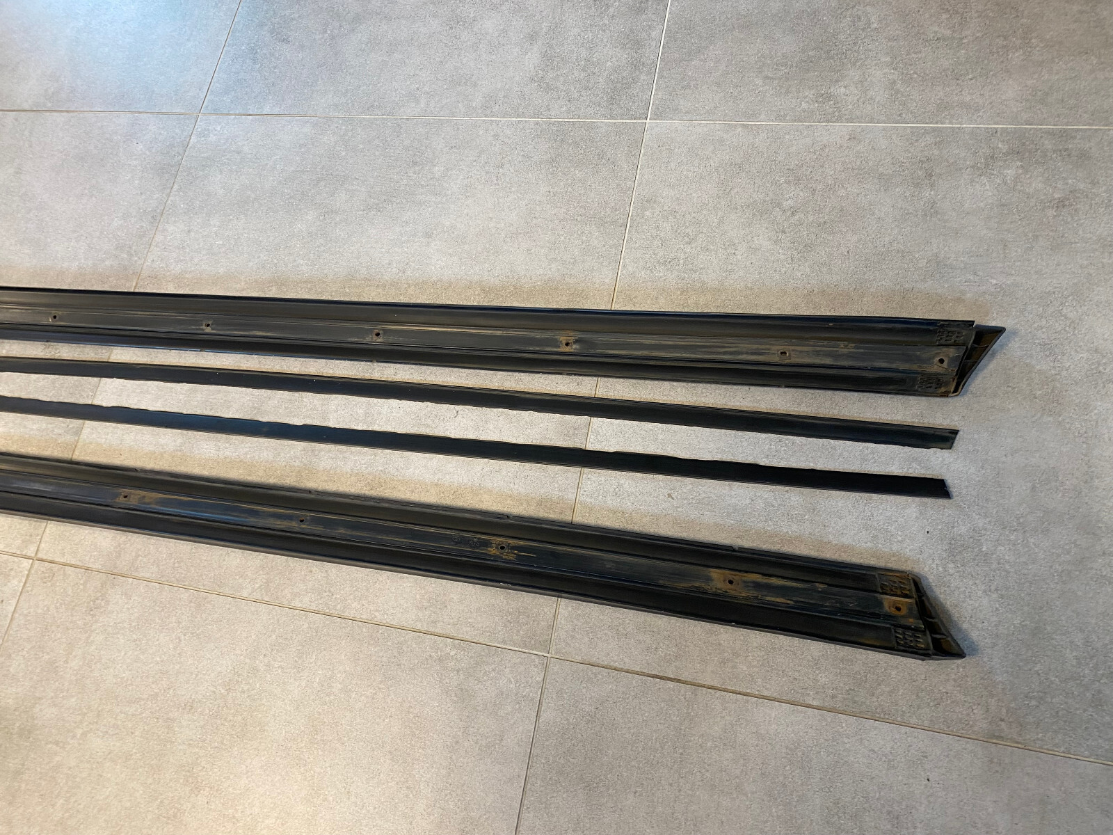 MB G W463 Exterior Front Right Door Rocker Moulding A4636902862 OEM for ...