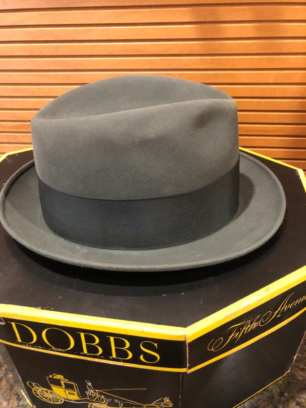 Vintage Dobbs Fedora Hat Fifth Avenue New York w/ Hat… - Gem