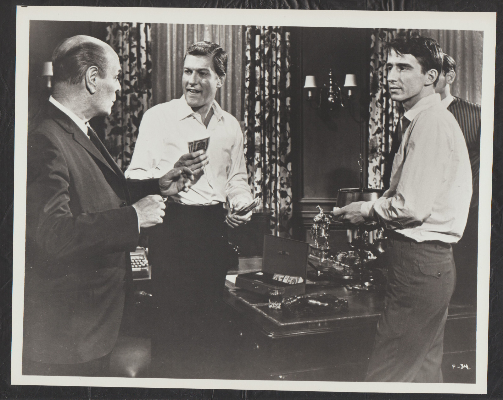 Fitzwilly ’67 ANTHONY EUSTREL DICK VAN DYKE SAM WATERSTON | eBay UK