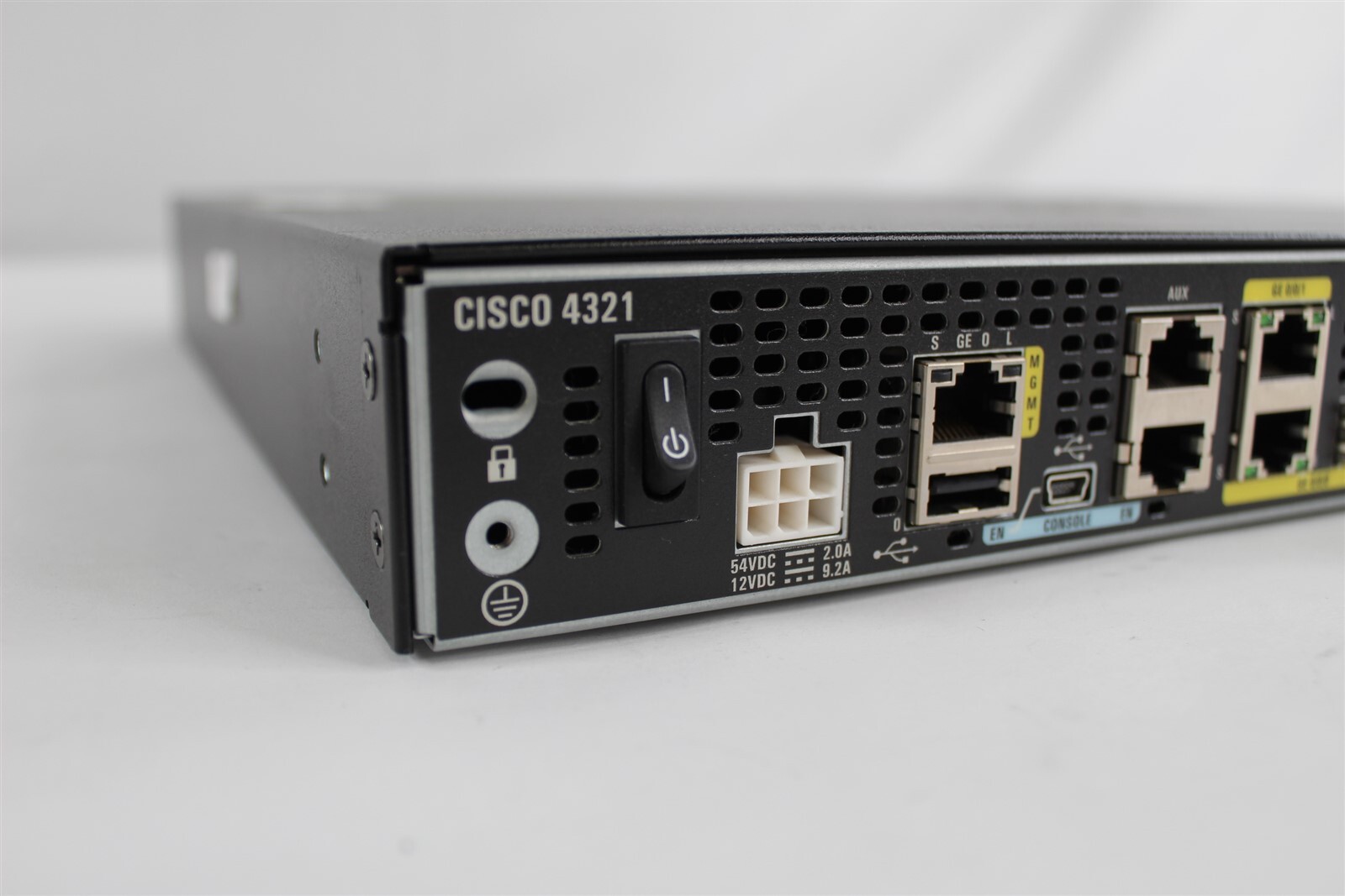 Cisco 4321 ISR Integrated Service Router ISR4321/K9 V05 Rack-Mountable ...