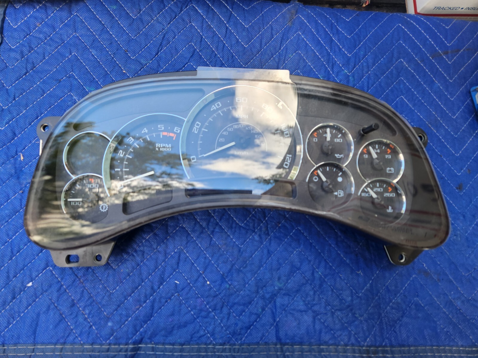 2005 Cadillac Escalade Speedometer Speedo Instrument Gauge Cluster USED ...