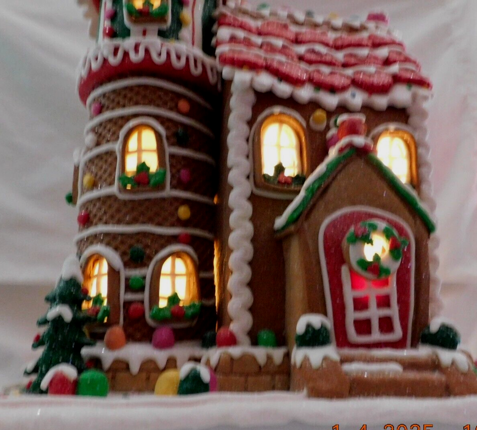 New Trimsetter Gingerbread House Castle Tower LED Lighted 19"x13"x9 ...