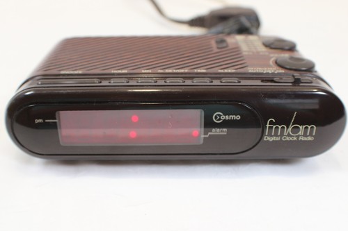 Vintage Cosmo Am-Fm Digital Clock Radio Model No. CR-2035 | eBay