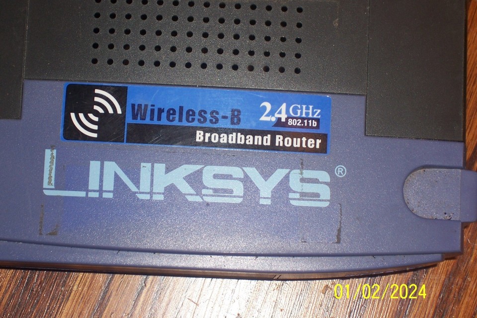Linksys MODEL BEFW11S4 VER.4 LINKSYS ROUTER | eBay