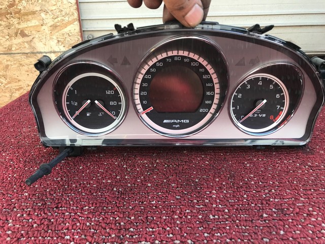 MERCEDES W204 C63 AMG Speedometer Instrument Cluster Gauge 89k Mileoem ...