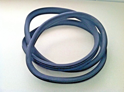 2001-2007 MERCEDES-BENZ W203 C230 C320 C-CLASS ~ REAR DOOR SEAL ~ LEFT ...