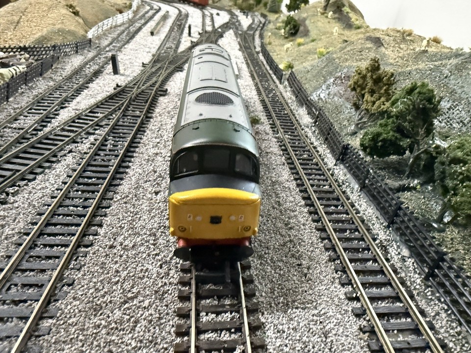 Bachmann Class 45 OO Gauge Locomotive BR Green DCC Ready | eBay UK