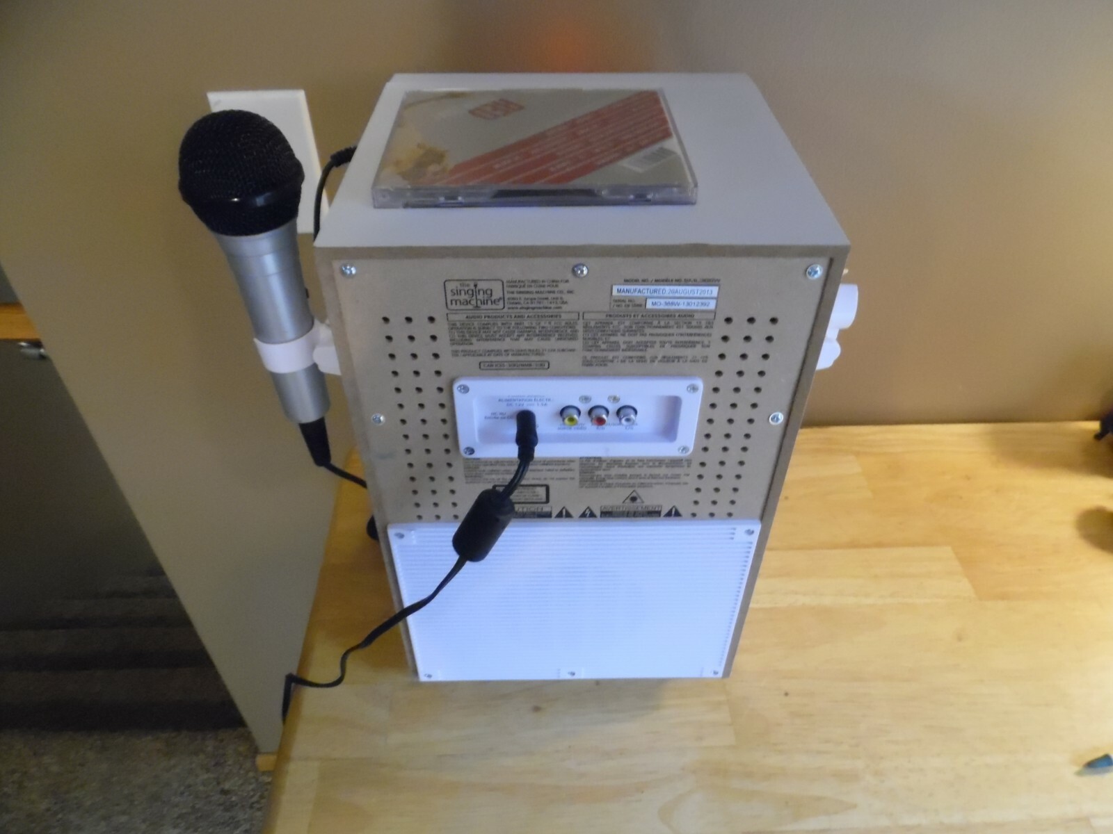 The Singing Machine Karaoke Machine Cd Player Microphone Kids or Adult ...