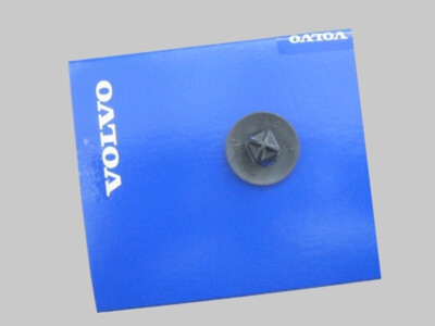 GENUINE VOLVO Front Bumper Grille-Deflector Panel Clip 30763619 ...