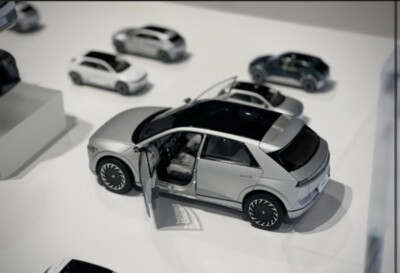 Hyundai IONIQ 5 matte Gold 1:18 Diecast | eBay