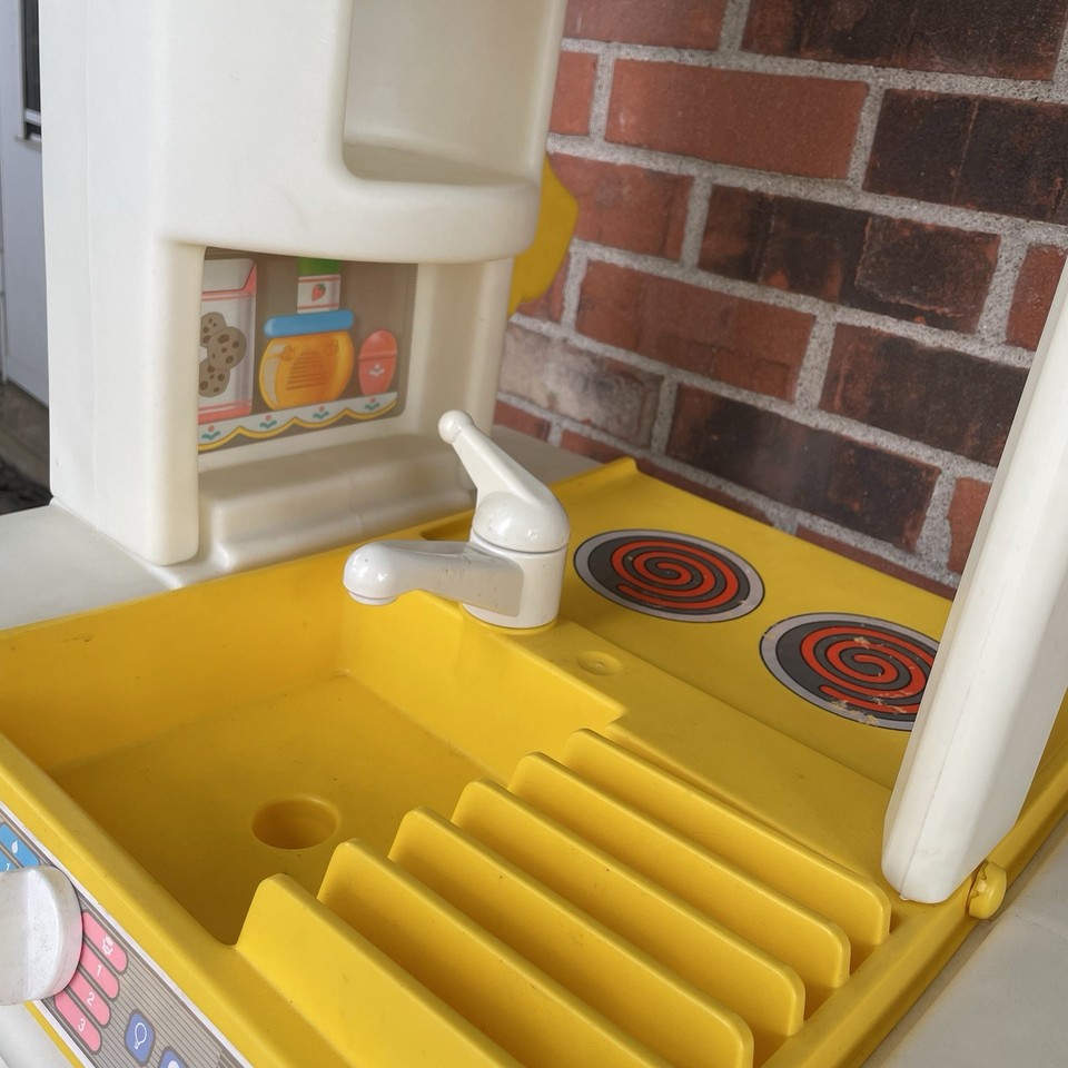 Little Tikes Party Kitchen Full Size Blue Roof Vintage Play Vintage ...