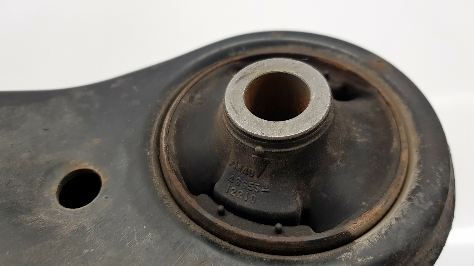 Toyota Rav4 2014 Mk4 Front Right Subframe Lower Control Arm Wishbone ...