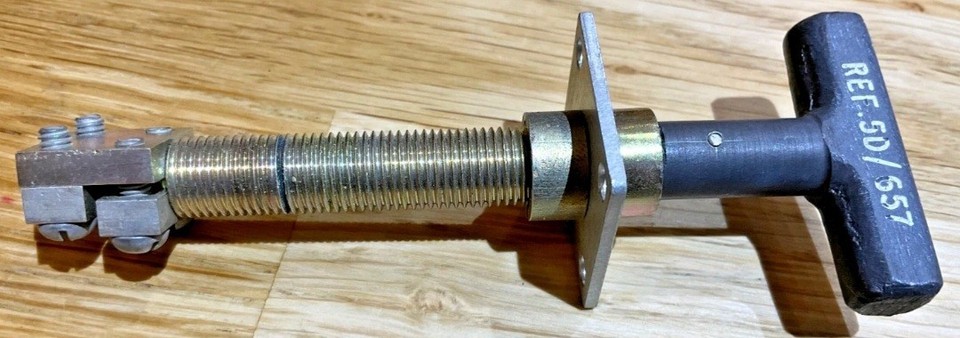 RAF WW2 LANCASTER AIRCRAFT BOMB JETTISON HANDLE - 5D/657 | eBay UK
