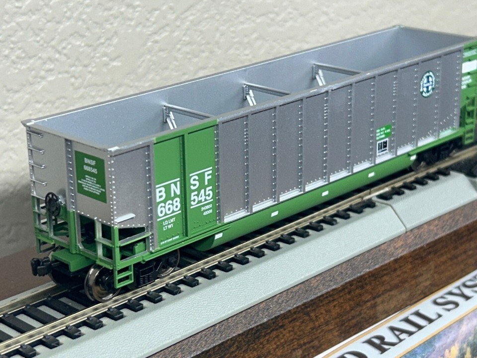 BNSF BURLINGTON NORTHERN BETHGON ROTARY COAL HOPPER 6pack HO SCALE GOLD ...