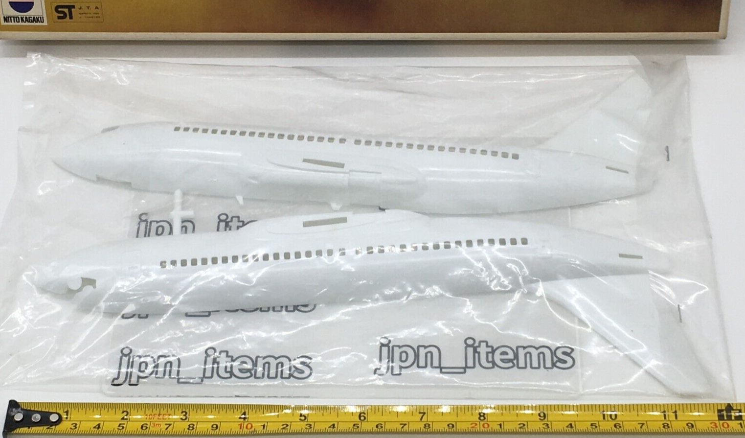 Nitto 1/100 Boeing 737-200 ANA All Nippon Airways Plastic Model Kit ...