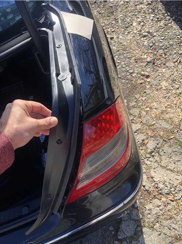 2003-2009 Mercedes-Benz W211 E63 E55 E500 E550 E350 E320 Trunk Trim ...