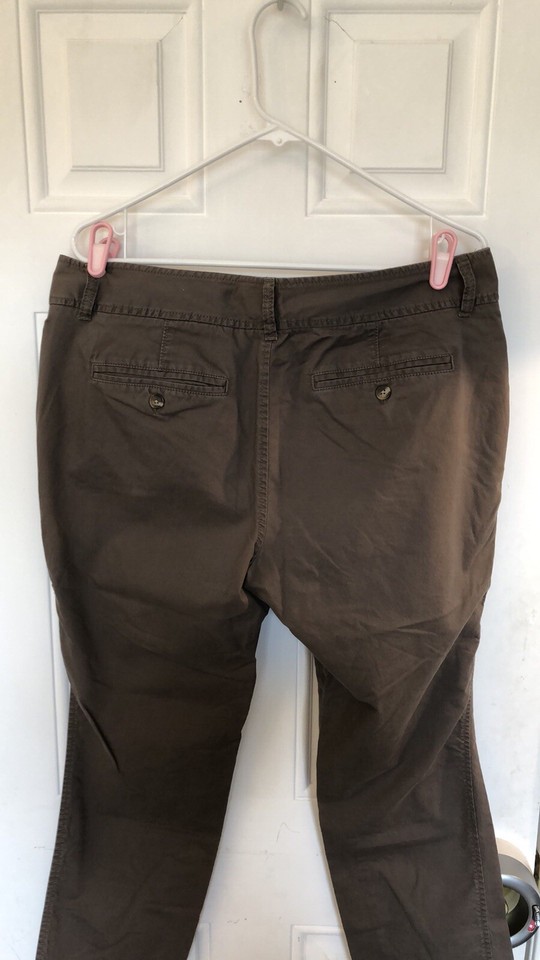 Old Navy taupe? Capris size 14 Women | eBay