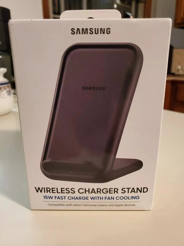 NEW SEALED SAMSUNG Wireless Fast Charger Stand Cable EP-N5200 Galaxy ...