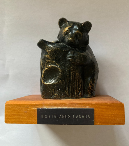 Vintage * Travel Souvenir * 1000 Islands, CANADA * Black BEAR on Wood ...