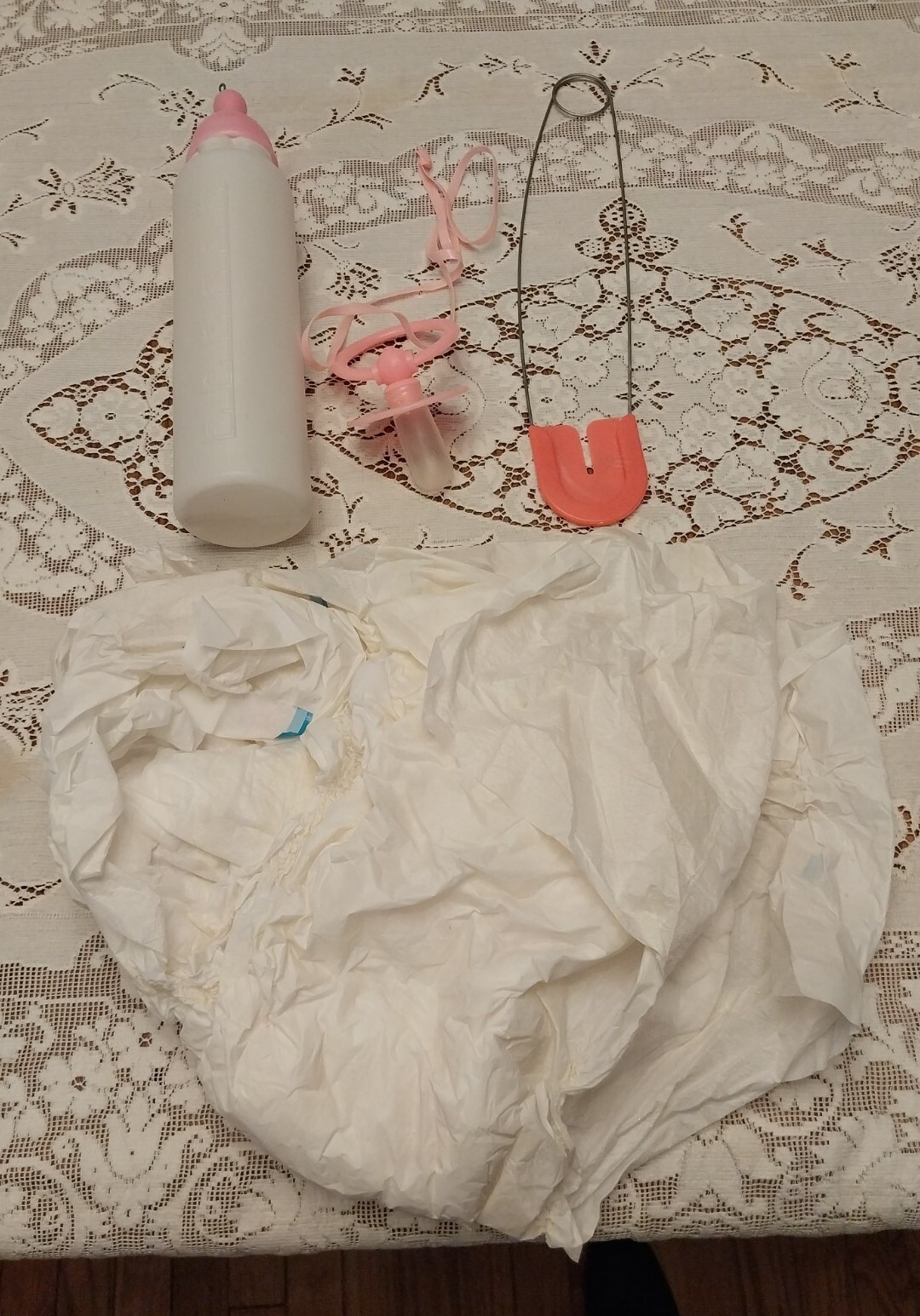 VINTAGE ADULT BABY HALLOWEEN COSTUME PINK PACIFIER DI… - Gem