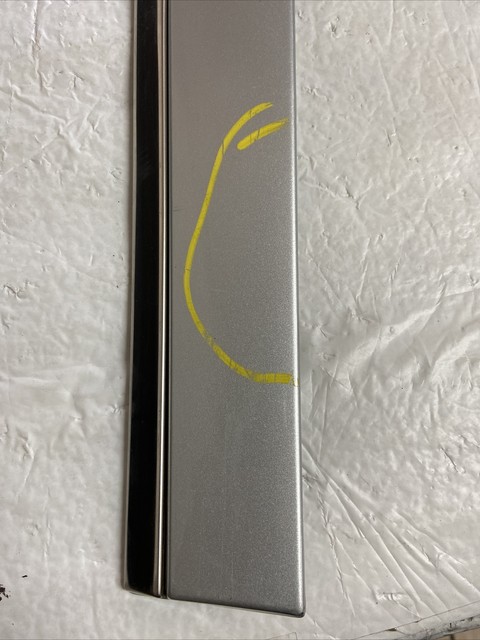 MERCEDES BENZ W164 Rear Left Driver Side Door Trim Moulding Ledge ...