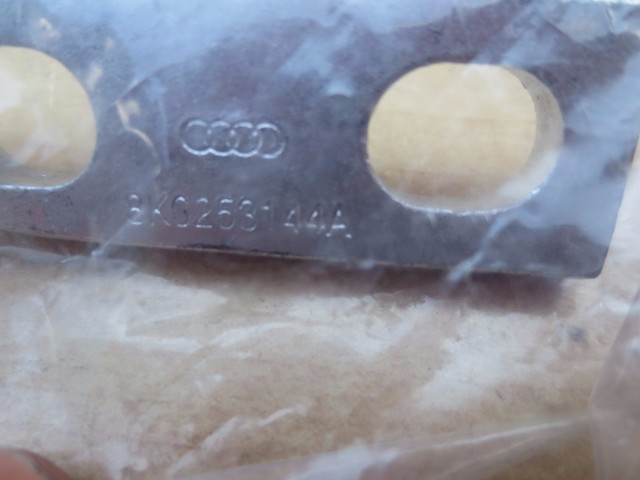 Original Audi A4 Halter Abgasanlage 8K0253144A #12018 online kaufen | eBay