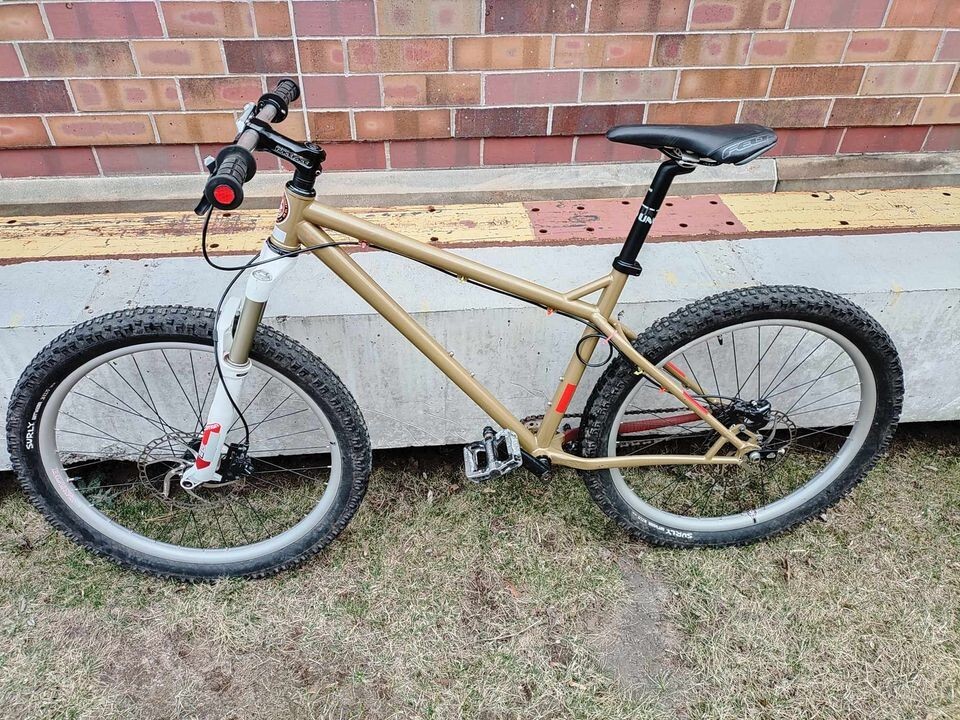 Surly Instigator 2.0 Mountain Bike | eBay
