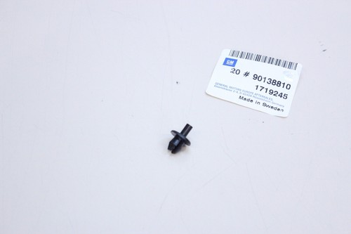 5x OPEL Ascona Astra Insignia Kadett Vectra Spreizniet Kotflügel ...