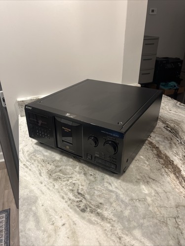 Sony CDP-CX355 300 Disc CD Player Changer For Parts Or Repair TABLE ...