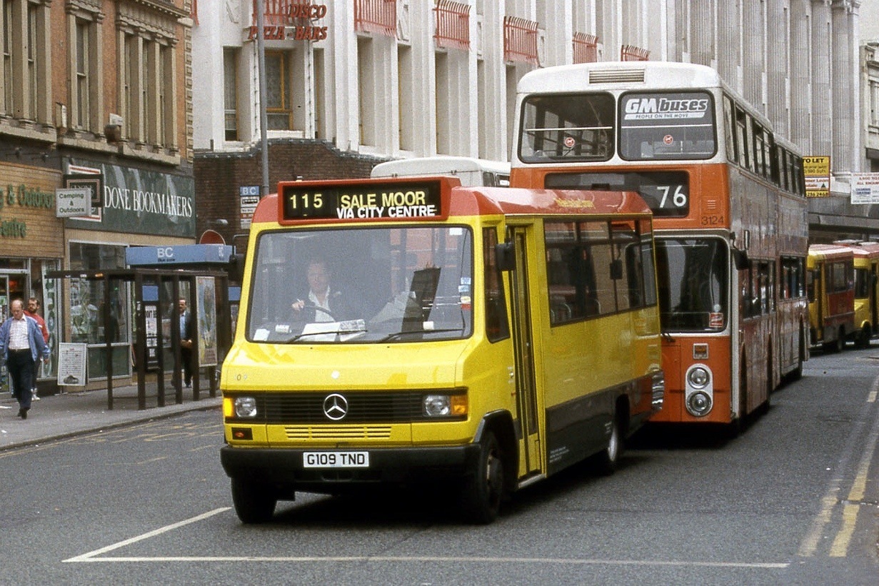 Bee Line Buzz Co. No. G109TND Manchester 1990 Bus Photo | eBay