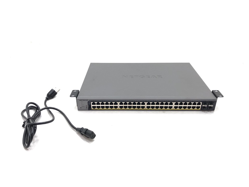 NetGear GS752TPv3 48-Port Gigabit Ethernet PoE+ Smart Switch with 4 SFP ...