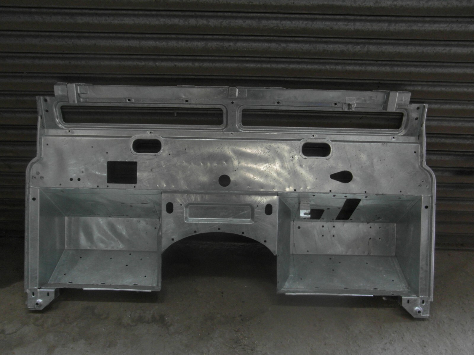 LAND ROVER DEFENDER BULKHEAD GALVANISED RICHARDS (DEPOSIT £50) | eBay UK