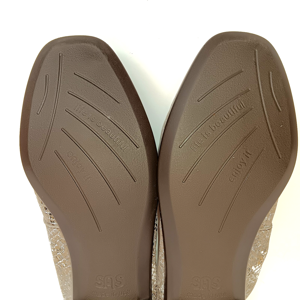SAS Loafers 8M Hope Gray Leather Snake Print Slip On Comfort Flats Shoe ...