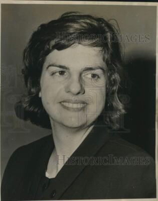 1964 Press Photo Mrs. Jean Russo, President, Alpha Xi Delta Sorority ...