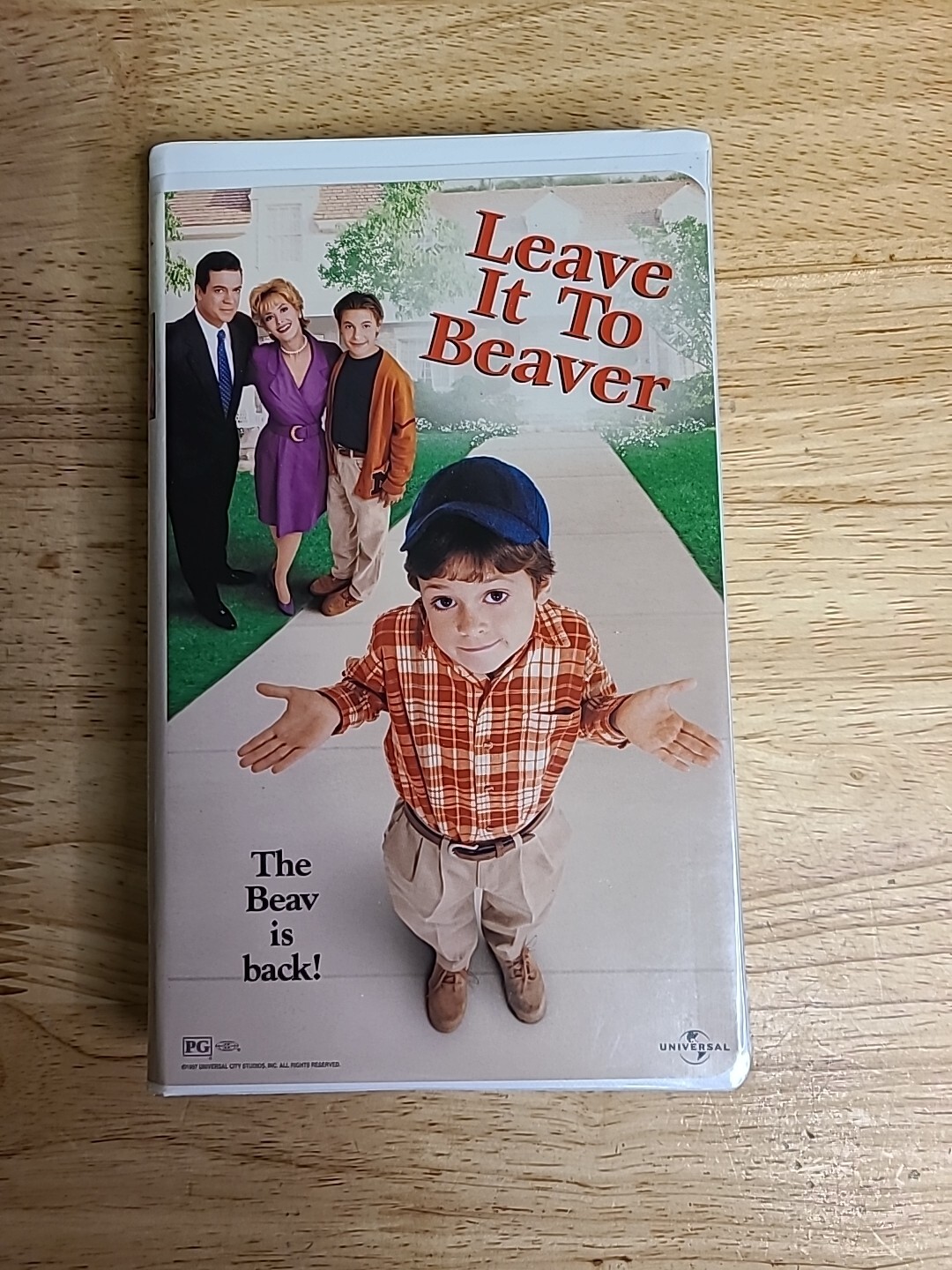 Leave it to Beaver VHS Clam Shell Christopher McDonald Janine Turner ...