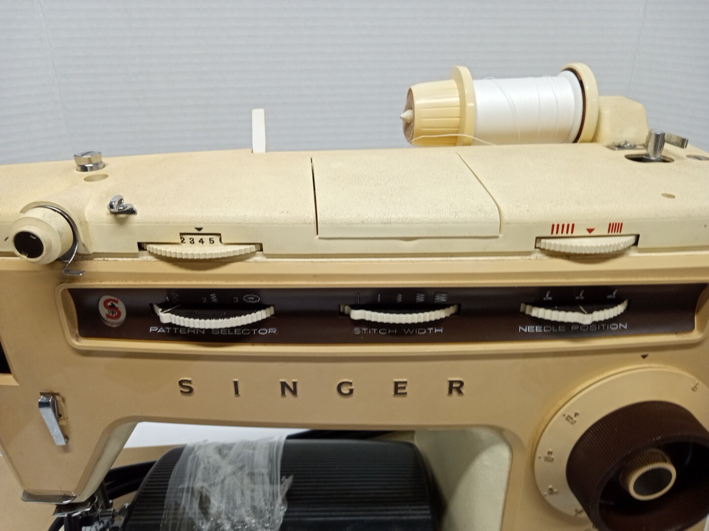 SINGER Sewing Machines Vintage Made In Brazil Stylist 6548 Tested Works ...