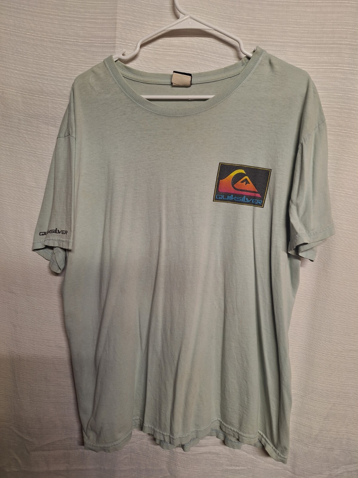 Quicksilver Blue T-Shirt Casual Wear Graphic Print Vintage Missing Size ...