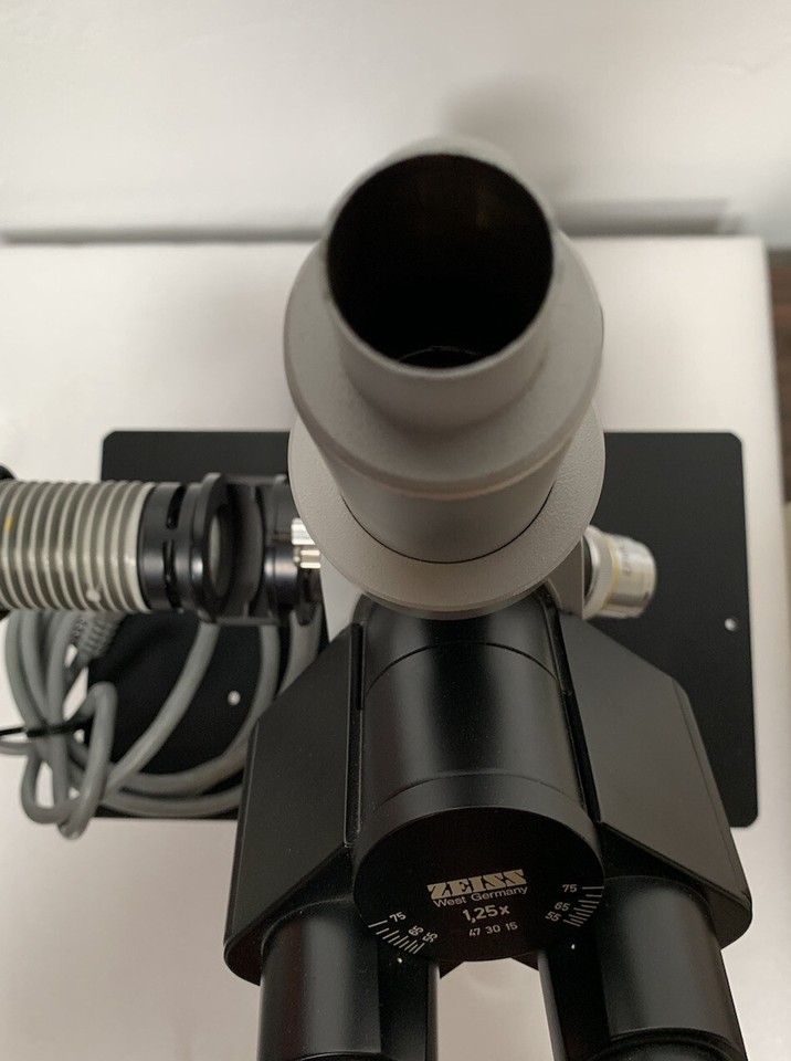 Zeiss Universal Microscope With Objectives, Eyepieces, Light Source | eBay