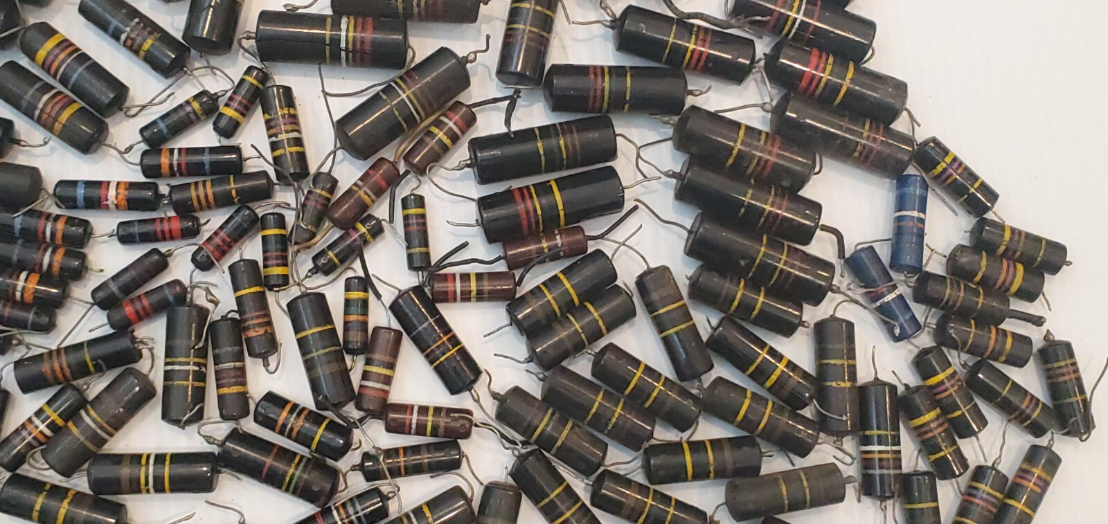 HUGE Mixed Lot Vintage Sprague Bumble Bee Bumblebee Caps Capacitors ...