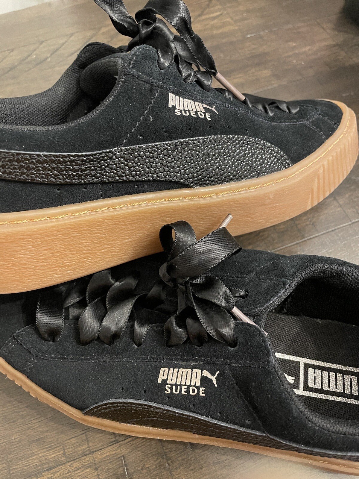 RARE MINT Puma Suede Gum Bottom Platform Bubble Train… - Gem