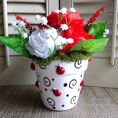 Ladybug Loveliness Flower Arrangement Red and White OOAK Floral Vintage ...