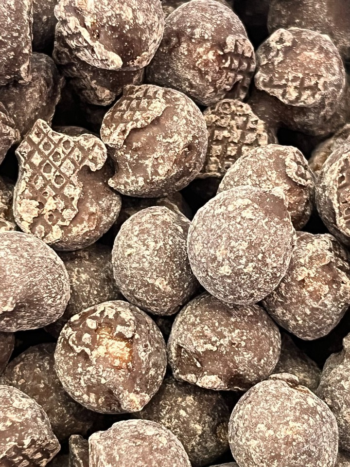 (Chewing Nuts) Milk Chocolate Toffee Drops Sweet Shop Traditional Old ...
